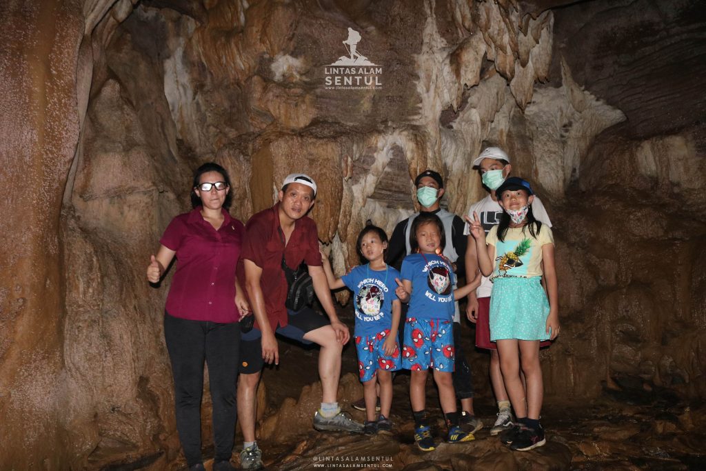 40 Jalur Populer Tracking di Sentul Bogor